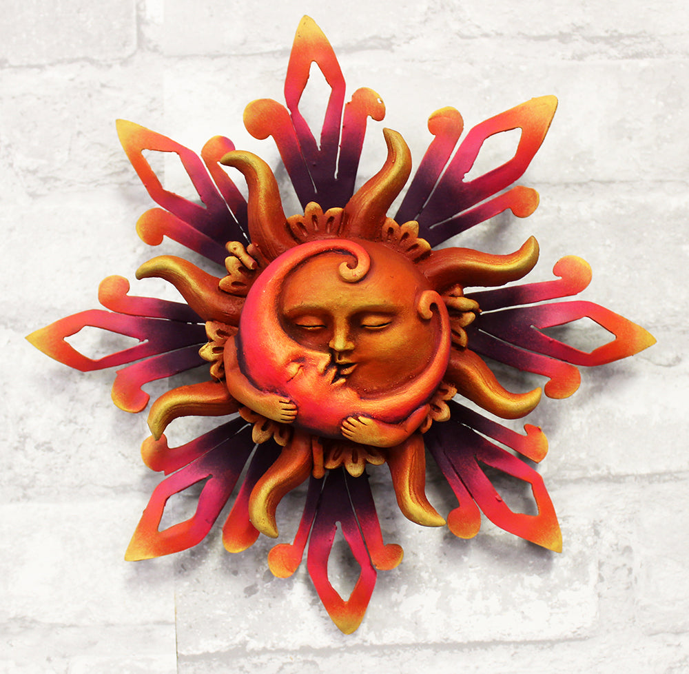 22" Airbrushed Sun face--LCSOLCH37 – Market to Market By Tierra Fina